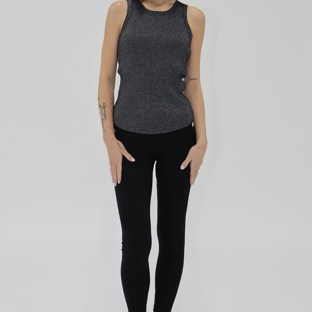 Another Love Cora Metallic Top - Black – msbankeny.com